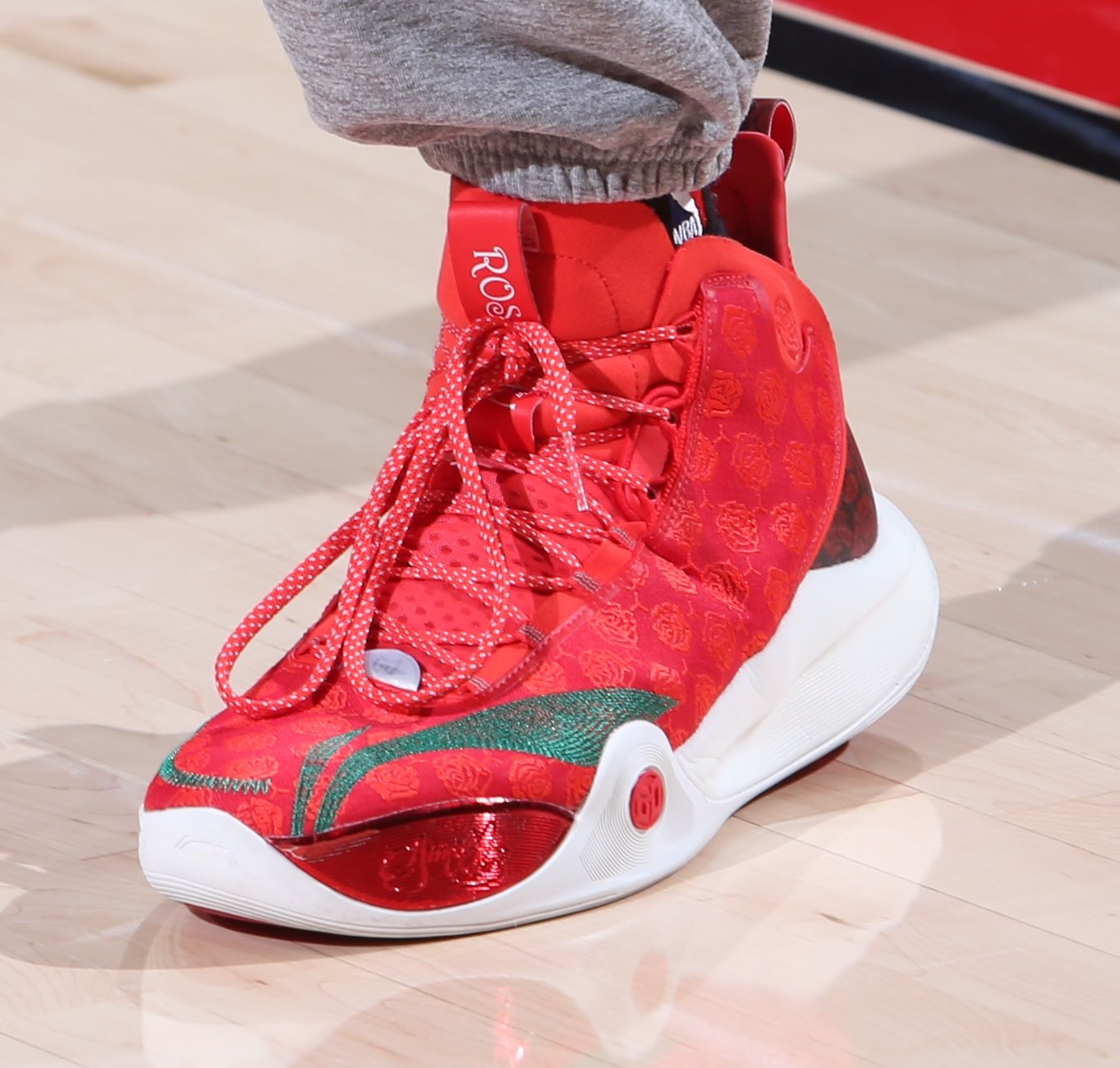 Li-Ning CJ 1 : CJ McCollum présente sa première chaussure signature