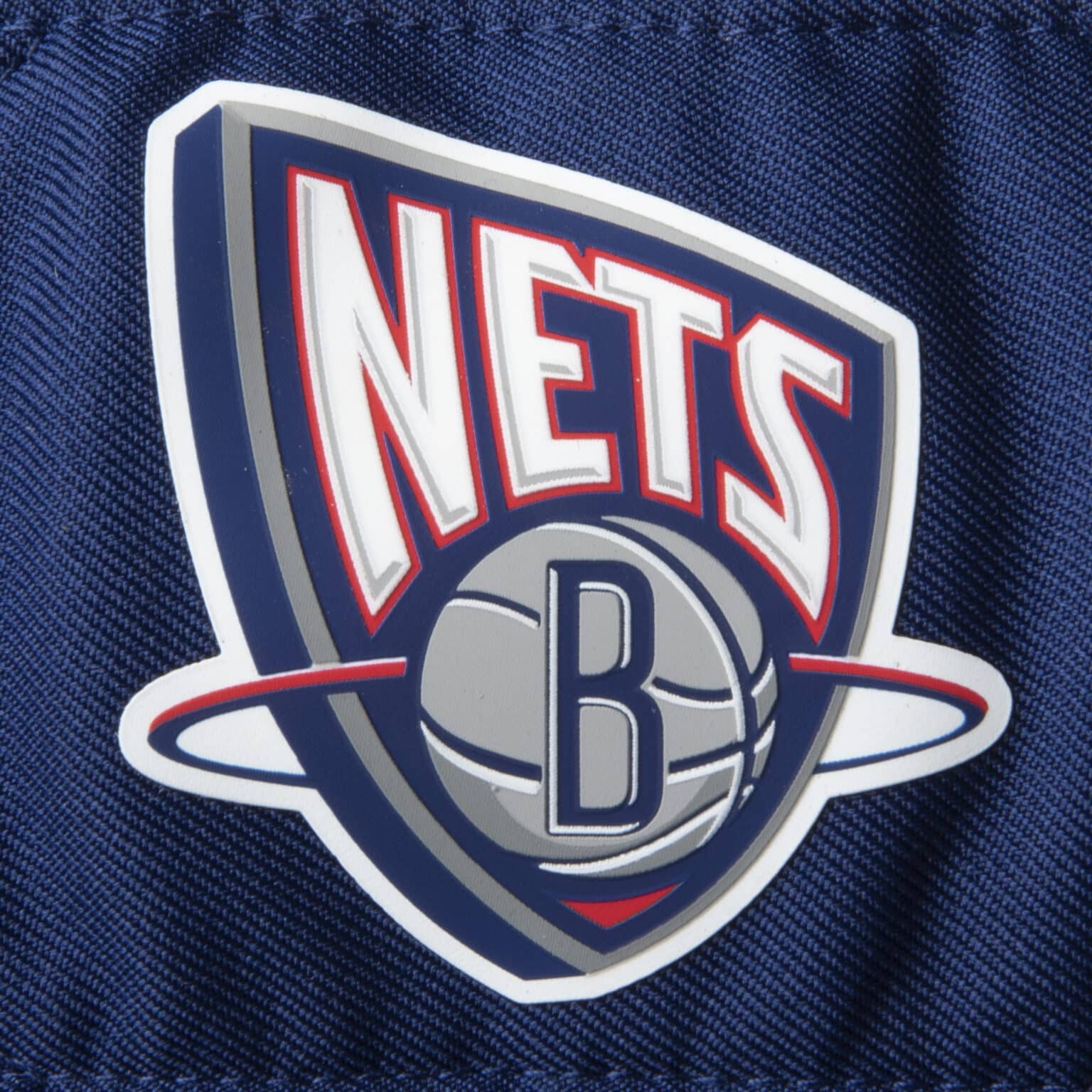 Maillot City 2021-2022 des Brooklyn Nets : du New Jersey à New York