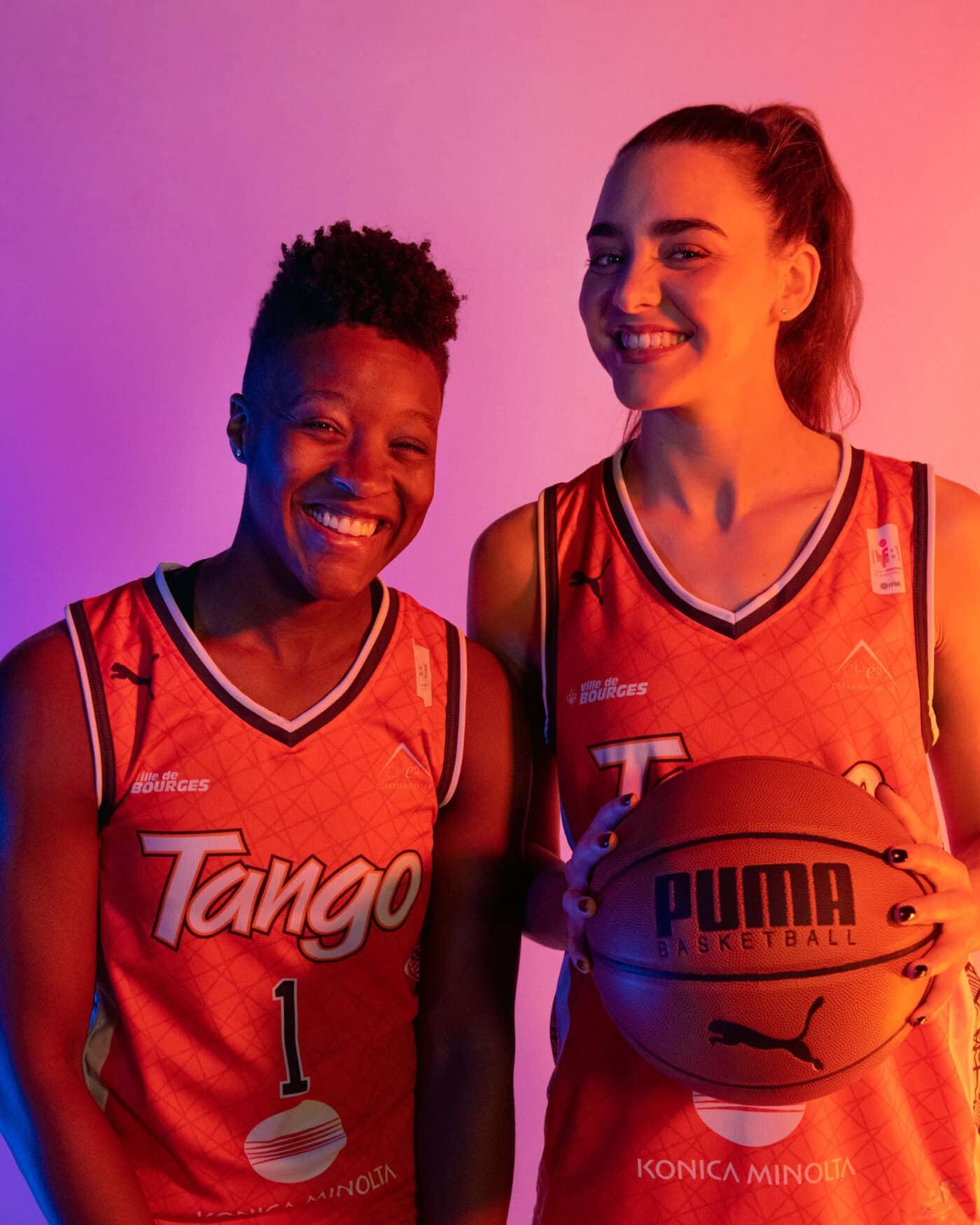 PUMA dévoile les maillots 2022-2023 du Tango Bourges Basket