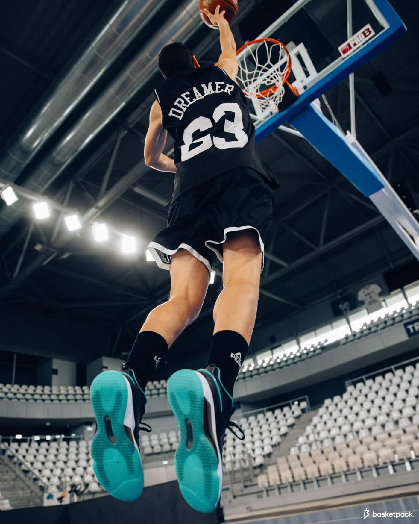 Peak Flash 4 : le test basketpack