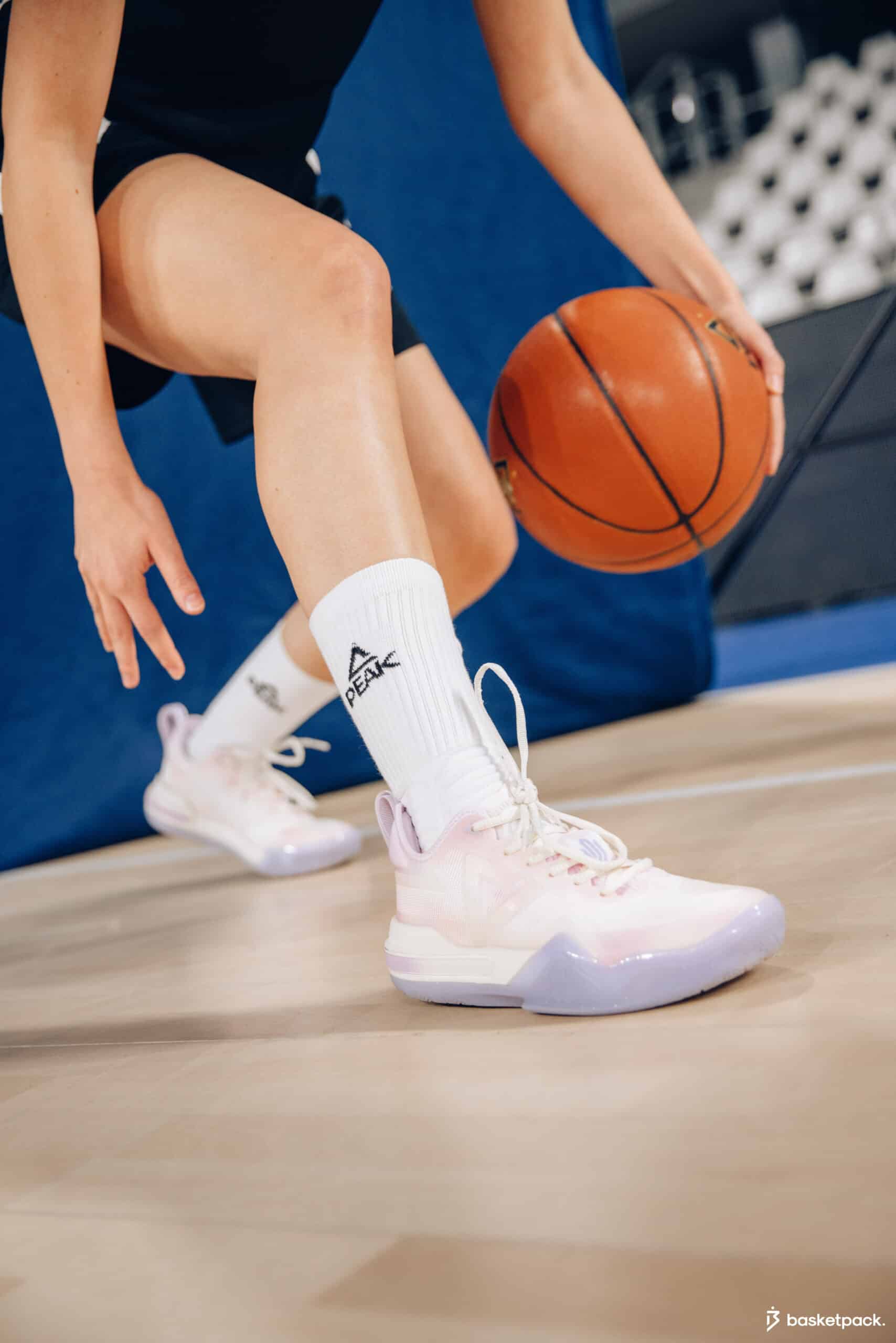 Peak AW1 Warriors : la signature shoe de Wiggins dispo en France