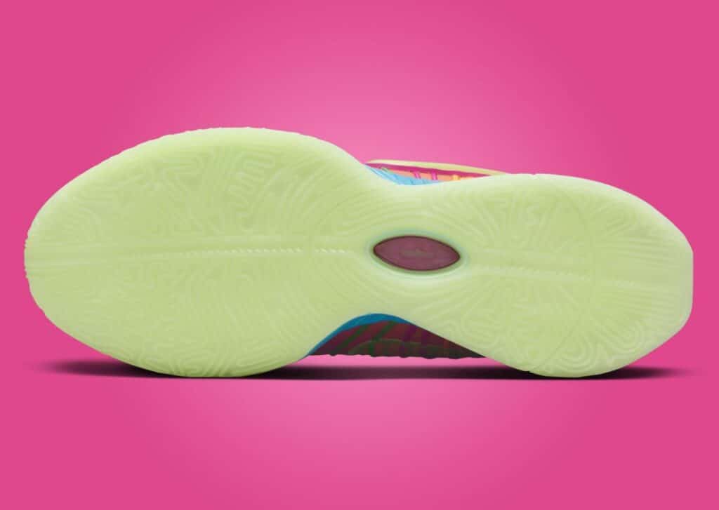 Nike LeBron 21 Optimism : King James garde le moral