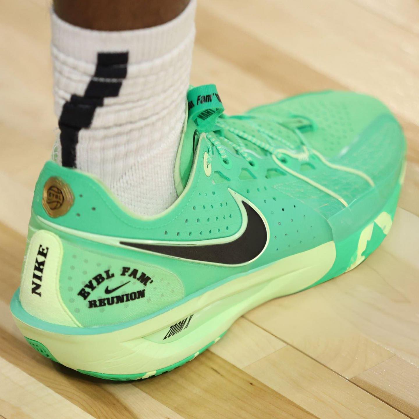 Bronny James passe le NBA Draft Combine avec la Nike GT Cut 3