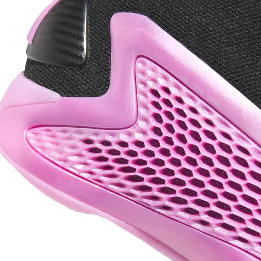 adidas AE 1 Preloved Purple : la paire est dispo en France